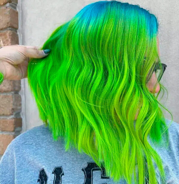 Alien Green – Universe Hair Color